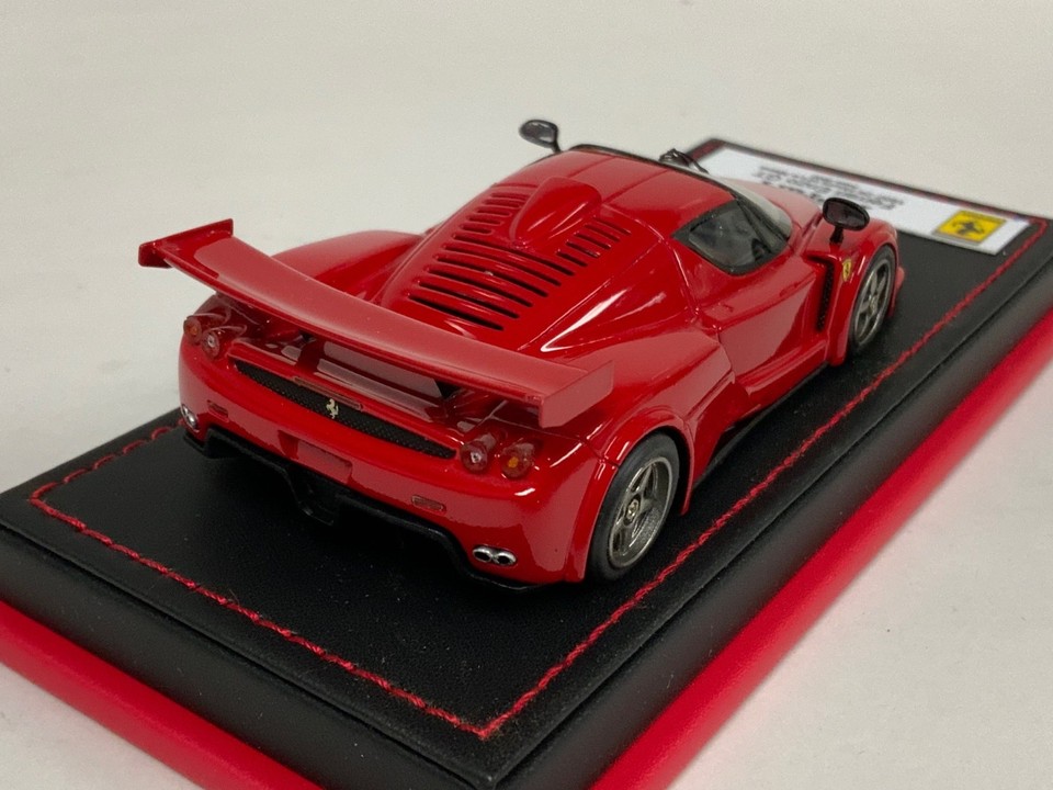 1/43 Hand Build model Ferrari Enzo GT in Red on leather base from 2002 ...