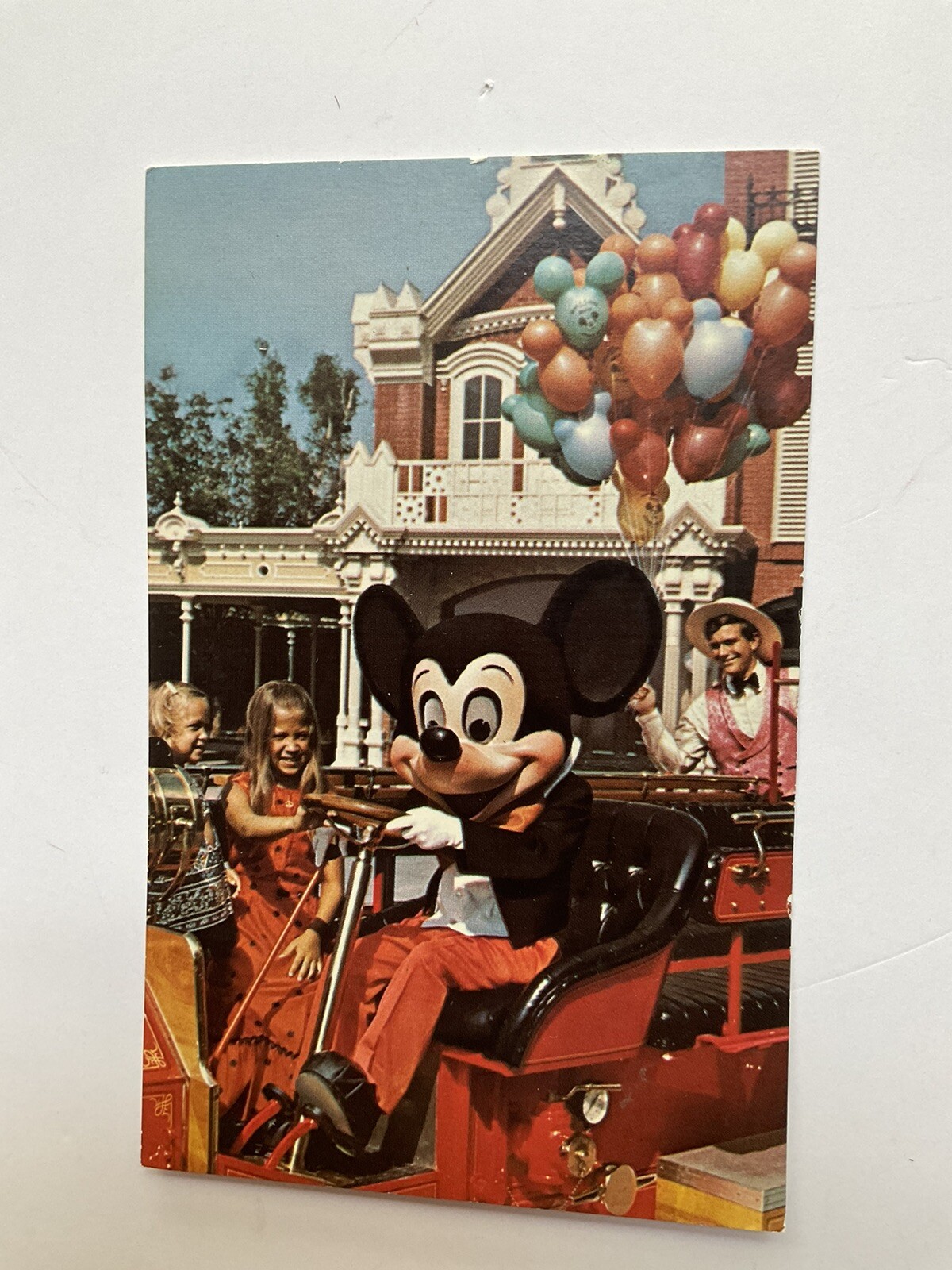 LOT OF 5 VINTAGE WALT DISNEY WORLD POSTCARDS | eBay