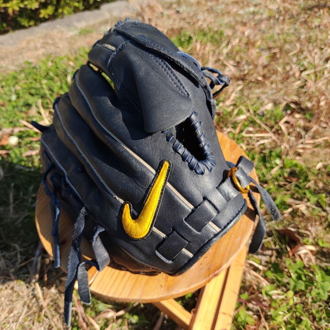 Nike Baseball Glove