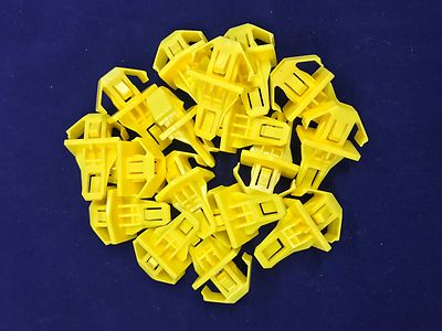 Set of 20 Bumper Moulding Clips Yellow Nylon For Honda CR-V 91578-T0A ...
