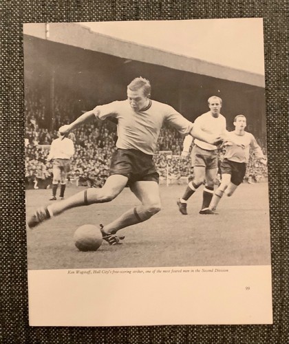 Ken Wagstaff (Hull City) - Football Picture | eBay
