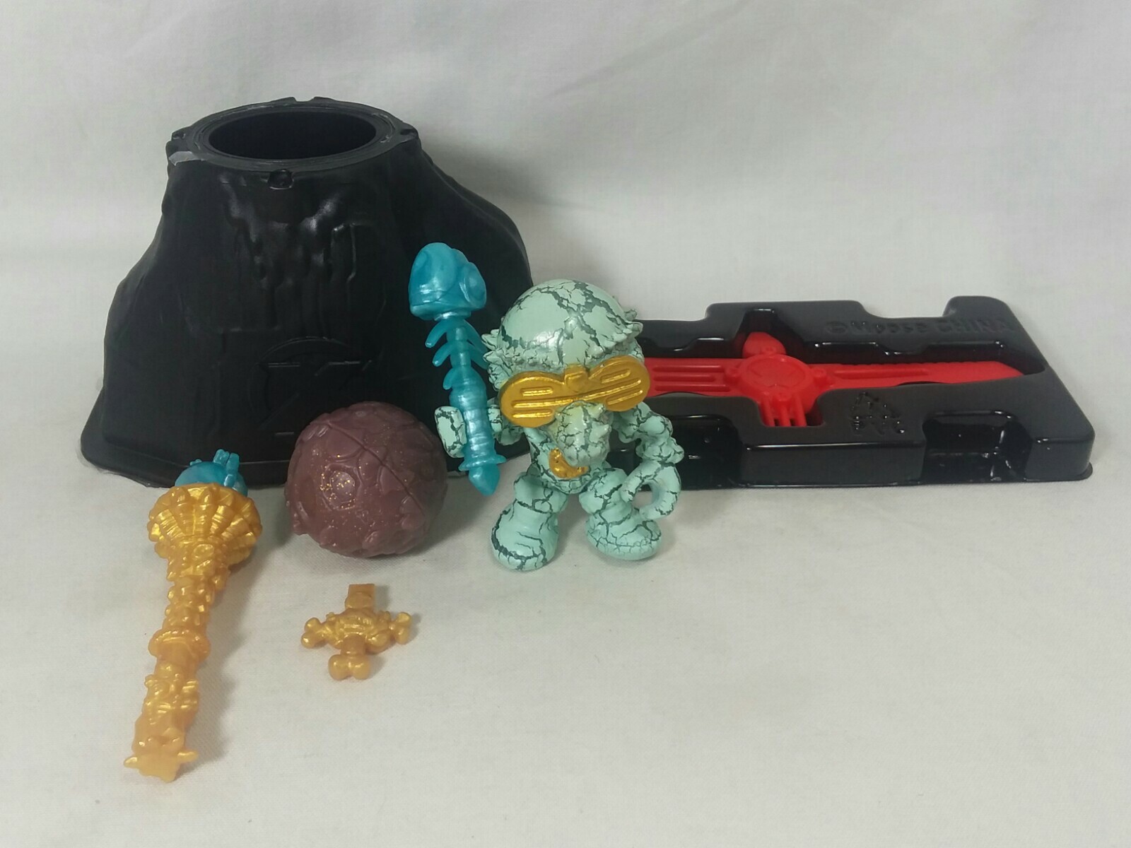 Treasure X Fire Vs Ice CEPTRON Figure Ice Cold Hunters Moose RARE | eBay