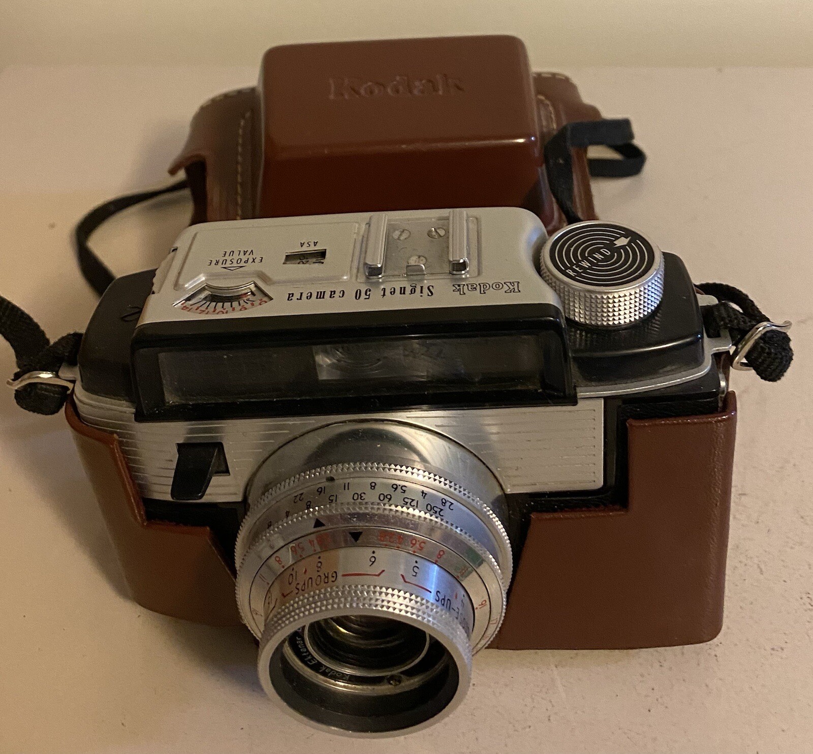 KODAK SIGNET 50 CAMERA EKTANAR LENS 44MM F/2.8 SYNCHRO 250 SHUTTER ...
