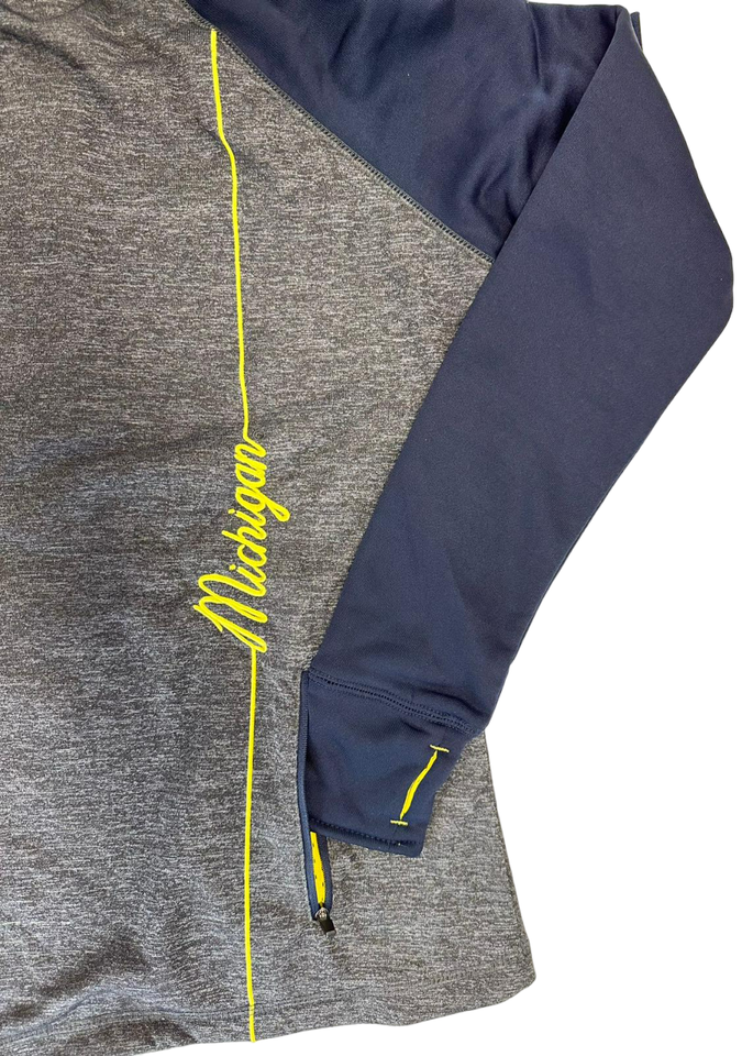 Colosseum Women's Michigan Wolverines Half-zip Raglan Hoodie Jacket ...