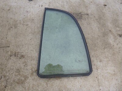 2002 Chevrolet Tracker Front Door Driver Side LEFT REAR STATIONARY ...