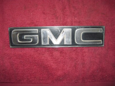 76-80 GMC Van Rear Door Emblem 356100 | eBay