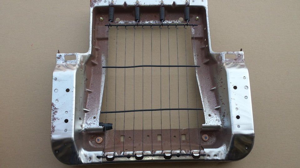 GMC YUKON SIERRA CHEVY TAHOE SILVERADO SEAT SPRING GRID 15" x 11" MADE ...