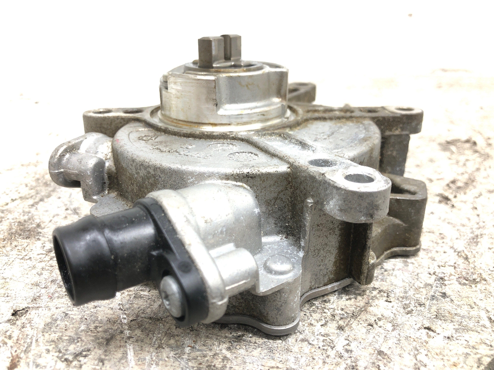 2013 - 2016 MERCEDES GL550 X166 4.6L ENGINE MOTOR FRONT VACUUM PUMP ...