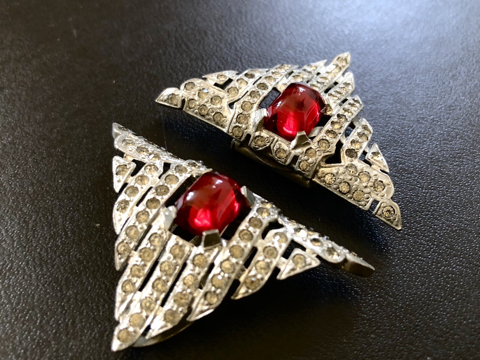 ANTIQUE STUNNING ART DECO FLAWED RUBY CRYSTAL CABOCHO… - Gem