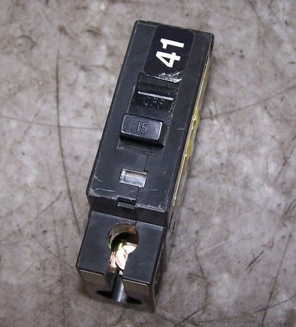 Square D EHB EHB14015 1 Pole 15 Amp 277v Circuit Breaker Ehb4 for sale ...