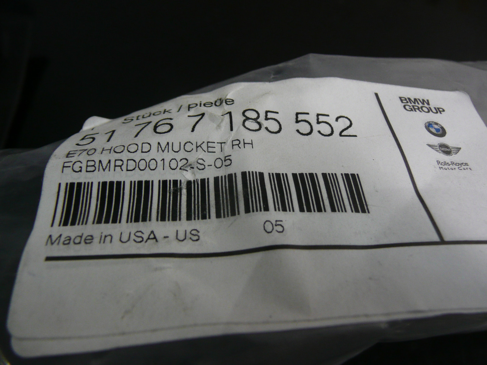 NEW GENUINE BMW E70 & LCI E71 E72 ENGINE HOOD/MOUNTING GASKET RIGHT ...