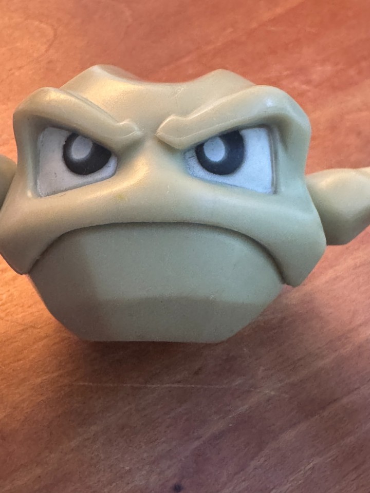 Pokemon GEODUDE Posable Action Figure 2007 JAKKS | eBay