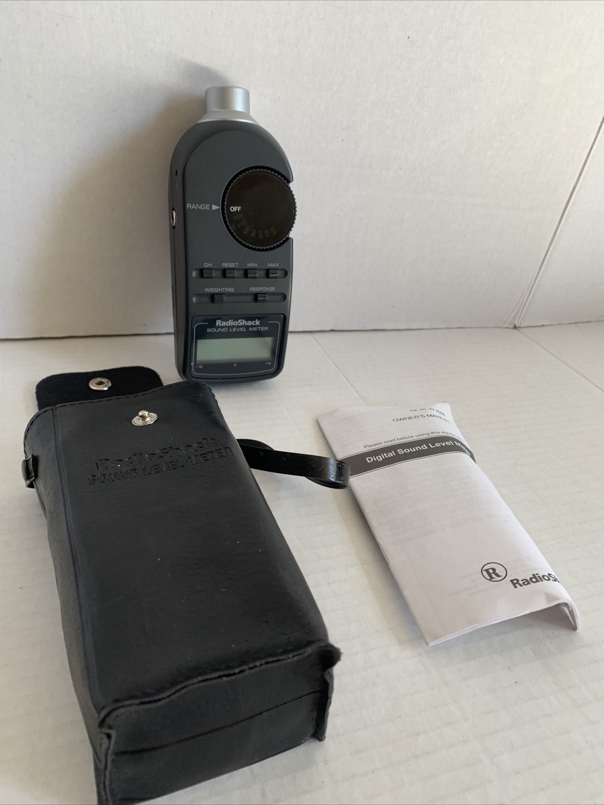Radio Shack Digital Sound Level Meter, Case & Manual Model 33-2055 ...
