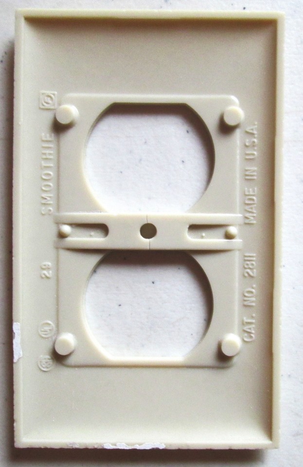 PLASTIC PLUG OUTLET PLATE | eBay