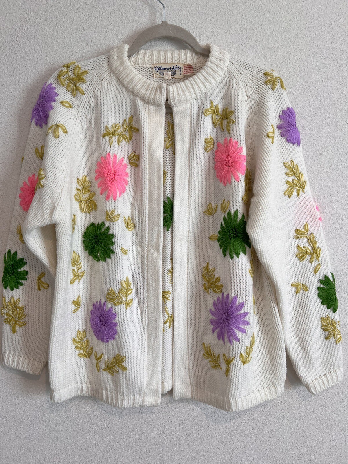 1960s Glamour Knit acrylic embroidered sweater Size 4… - Gem