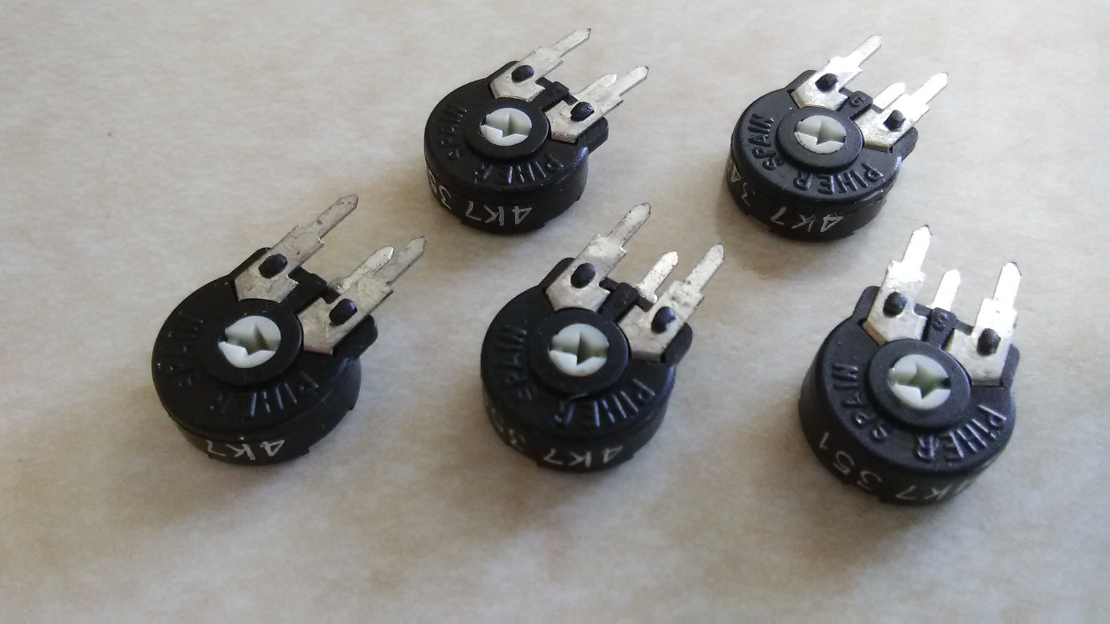 (Lot 5pcs) Piher Vertical Mount Trim Pot 4.7K Ohm 20% 330mW Through ...