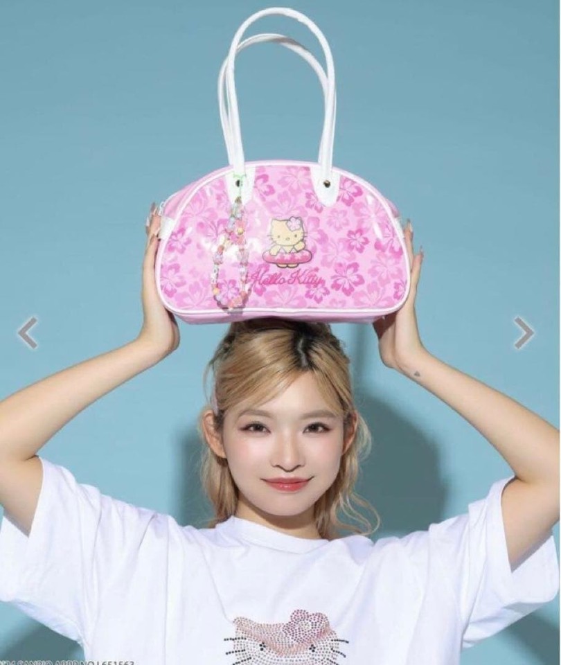 Hello Kitty x SPINNS Hello Kitty enamel Boston bag bikini tan Accessories #878 | eBay