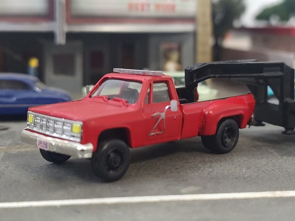 1/87 Ho Scale Vehicles Custom Chevy Dually Truck W/ Gooseneck And ...