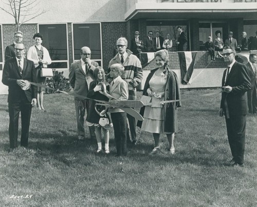 MICHAEL SACKS SLAUGHTERHOUSE-FIVE 1972 PHOTO ORIGINAL #8 | eBay