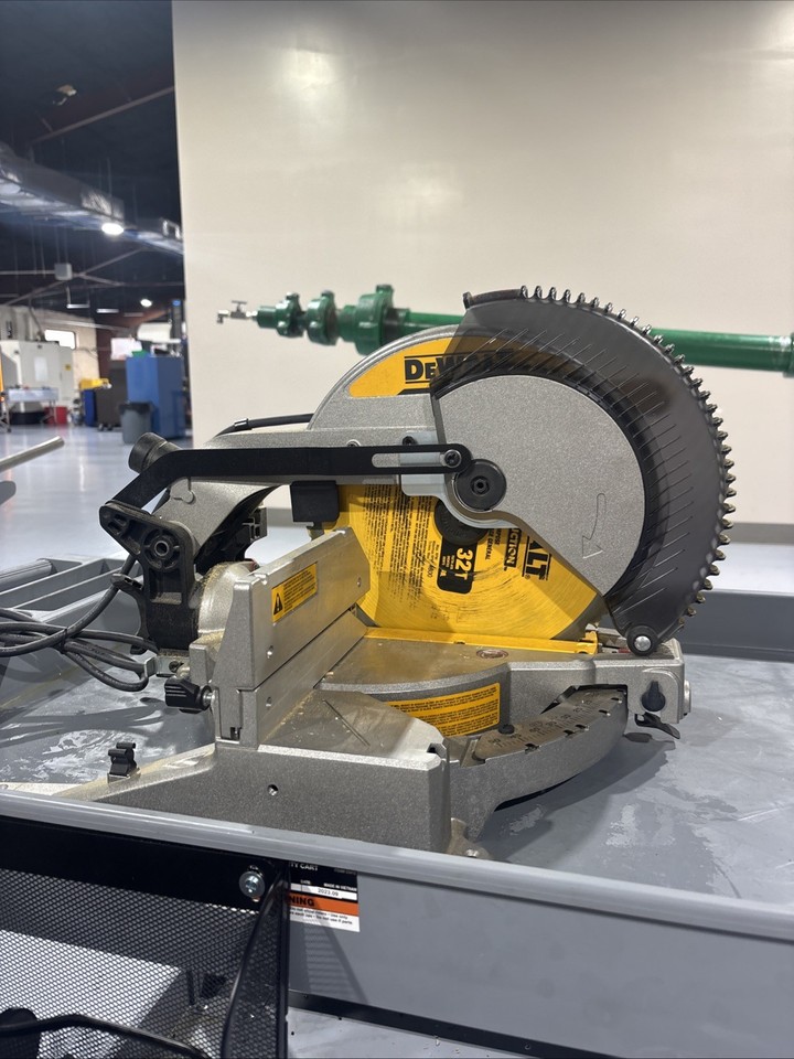 DEWALT DWS716 12 inch Compound Miter Saw | eBay