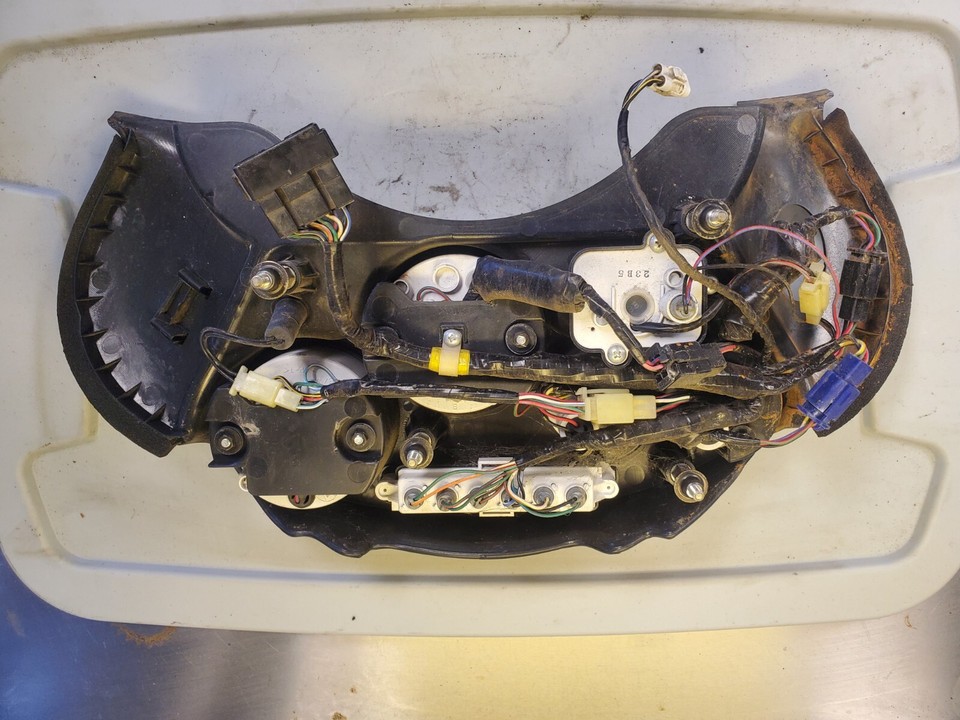 01 - 06 Triumph Tiger 955i gauges instrument cluster | eBay