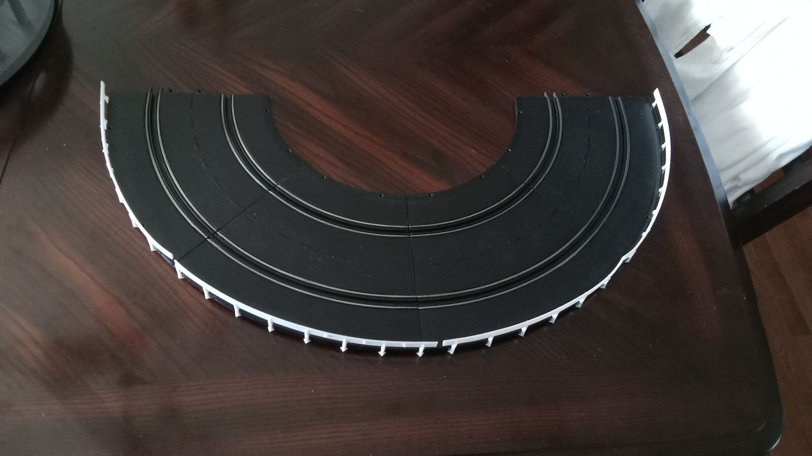 Eldon 1/32 scale slot car tracks 4 curves with fences - excellent ! | eBay