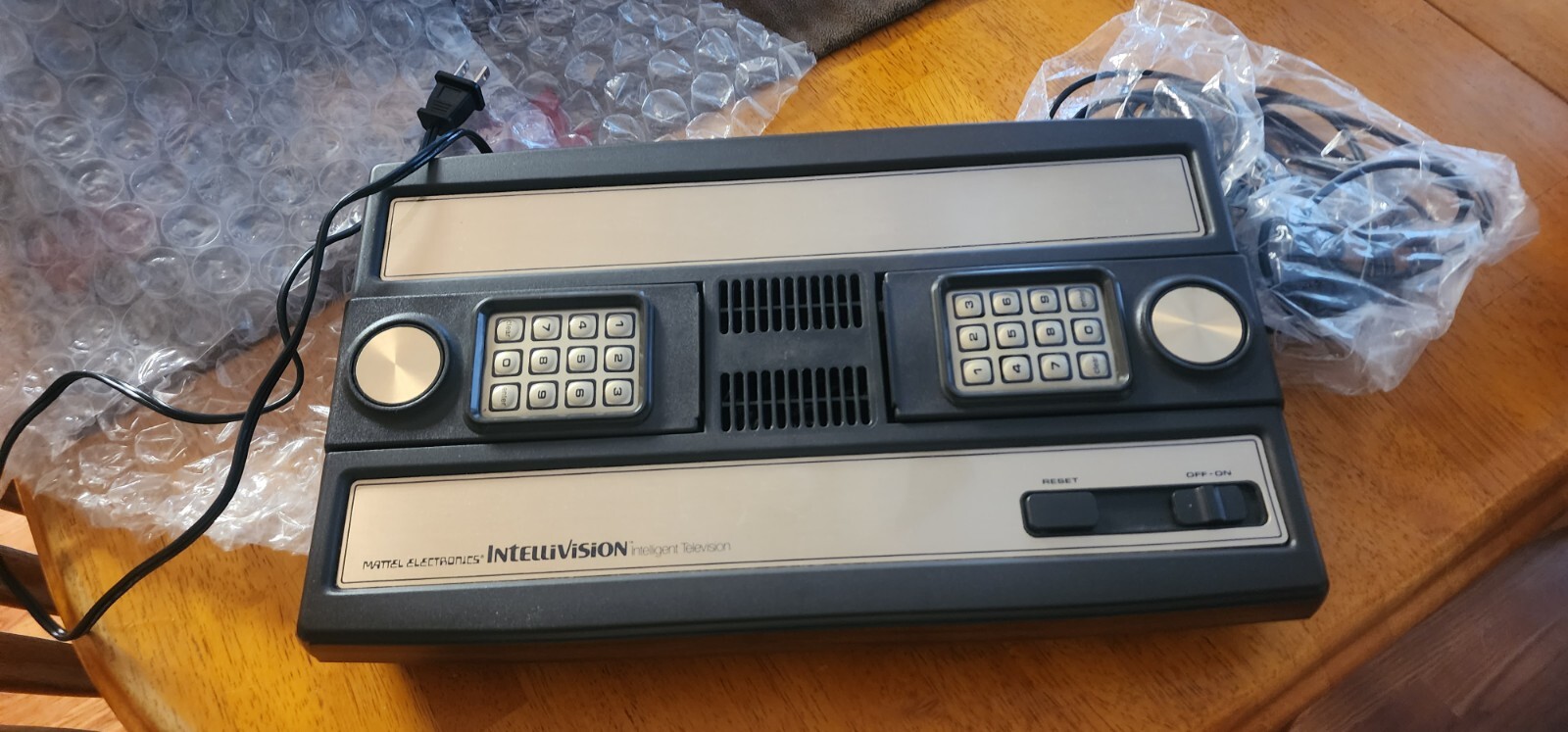 Mattel Intellivision Vintage Electronic Tabletop Video Game Console | eBay