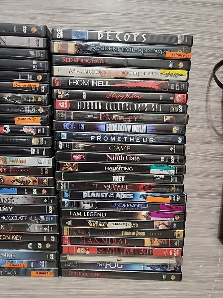 Lot of 50 Horror DVDs, Slasher, Vampire, Ghosts, Monsters, B movies ...