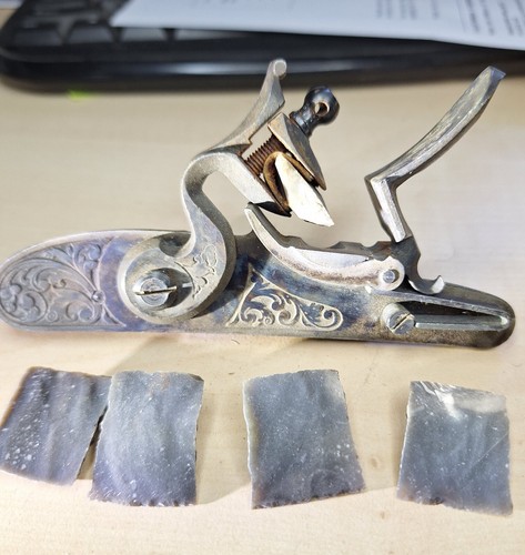 Flintlock with flints Black Powder Muzzle loading | eBay