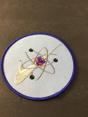 Atom Symbol Nike Emblem NASA Cloth patch Back Tag: 233659 /061420 | eBay