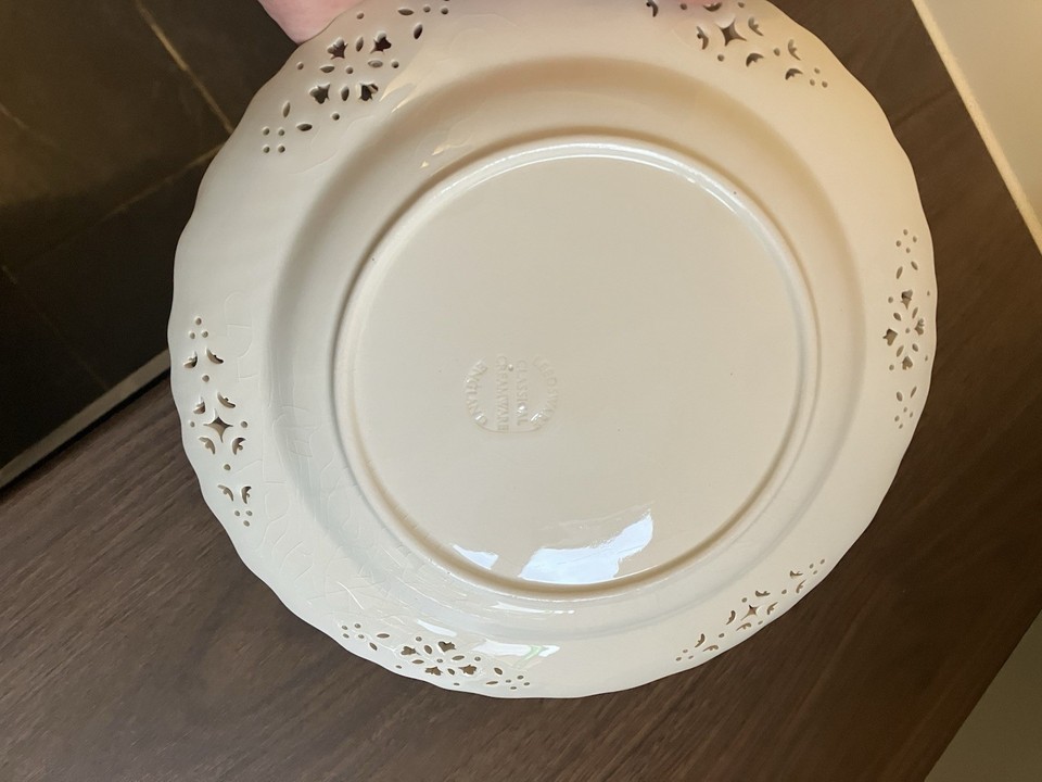 Exquisite Example of An Occasions Royal Creamsware/Leedsware Macy Plate ...