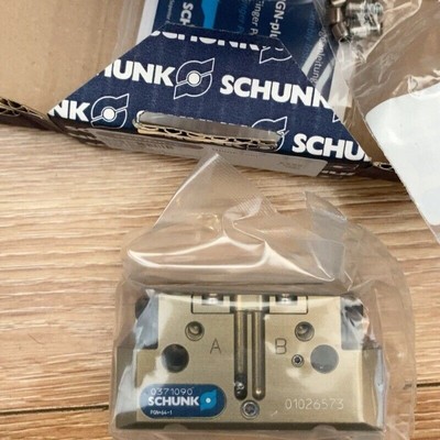 1PCS new SCHUNK PGN+64-1 0371090 cylinder Fast shipping#FedEx or FedEx# ...