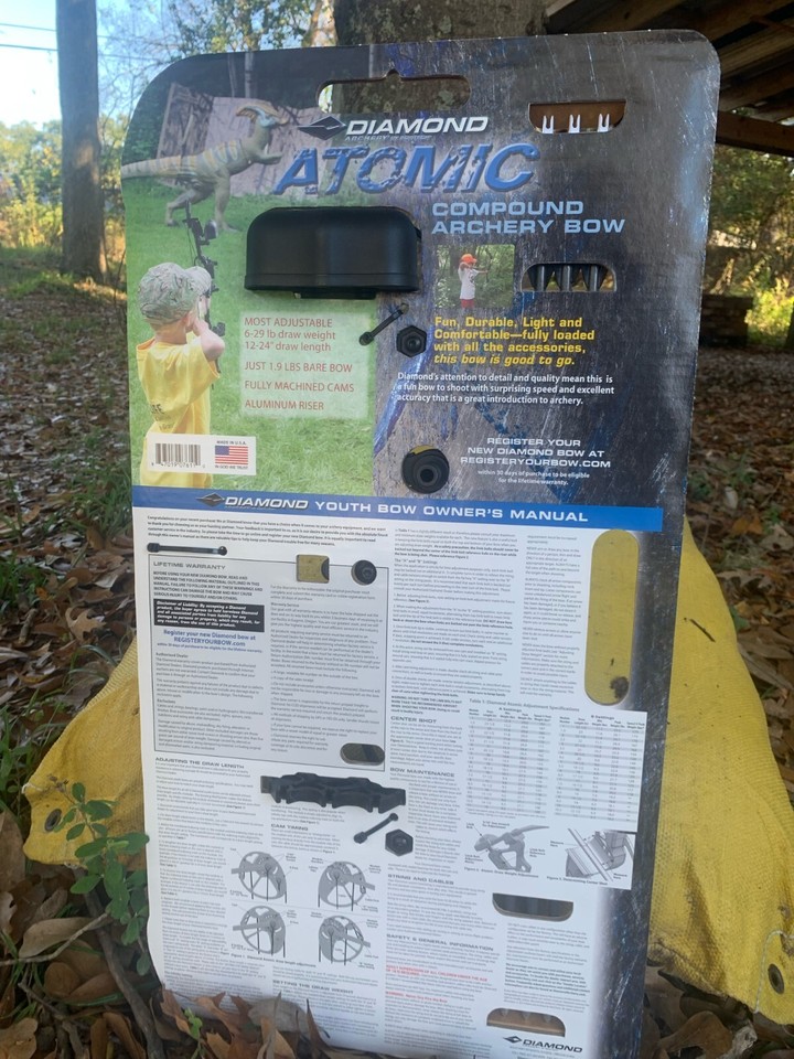 Diamond Archery Atomic Youth Bow Package - Black (B12982) 847019057249 ...