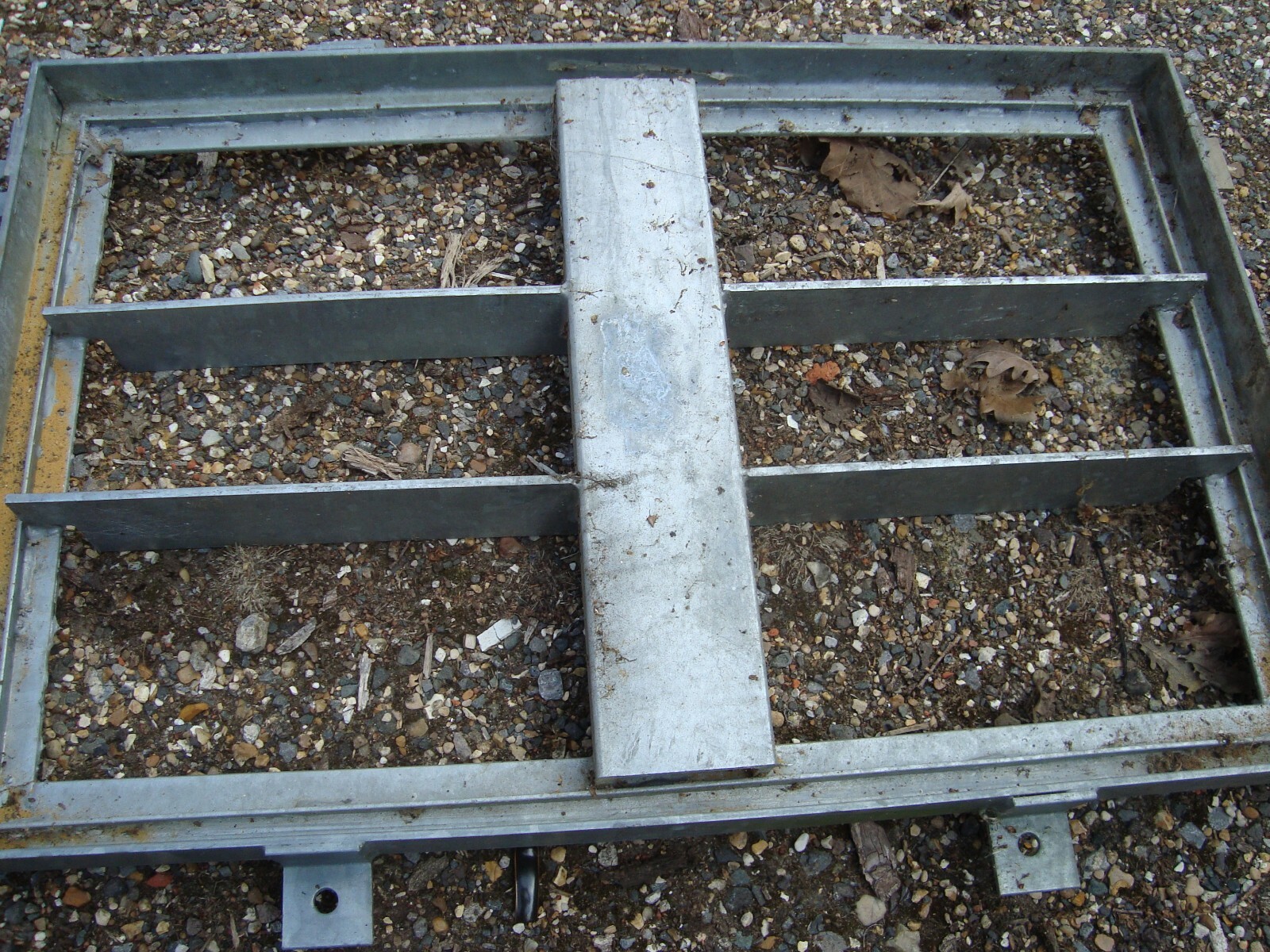 Very heavy duty drain cover and frame | eBay UK