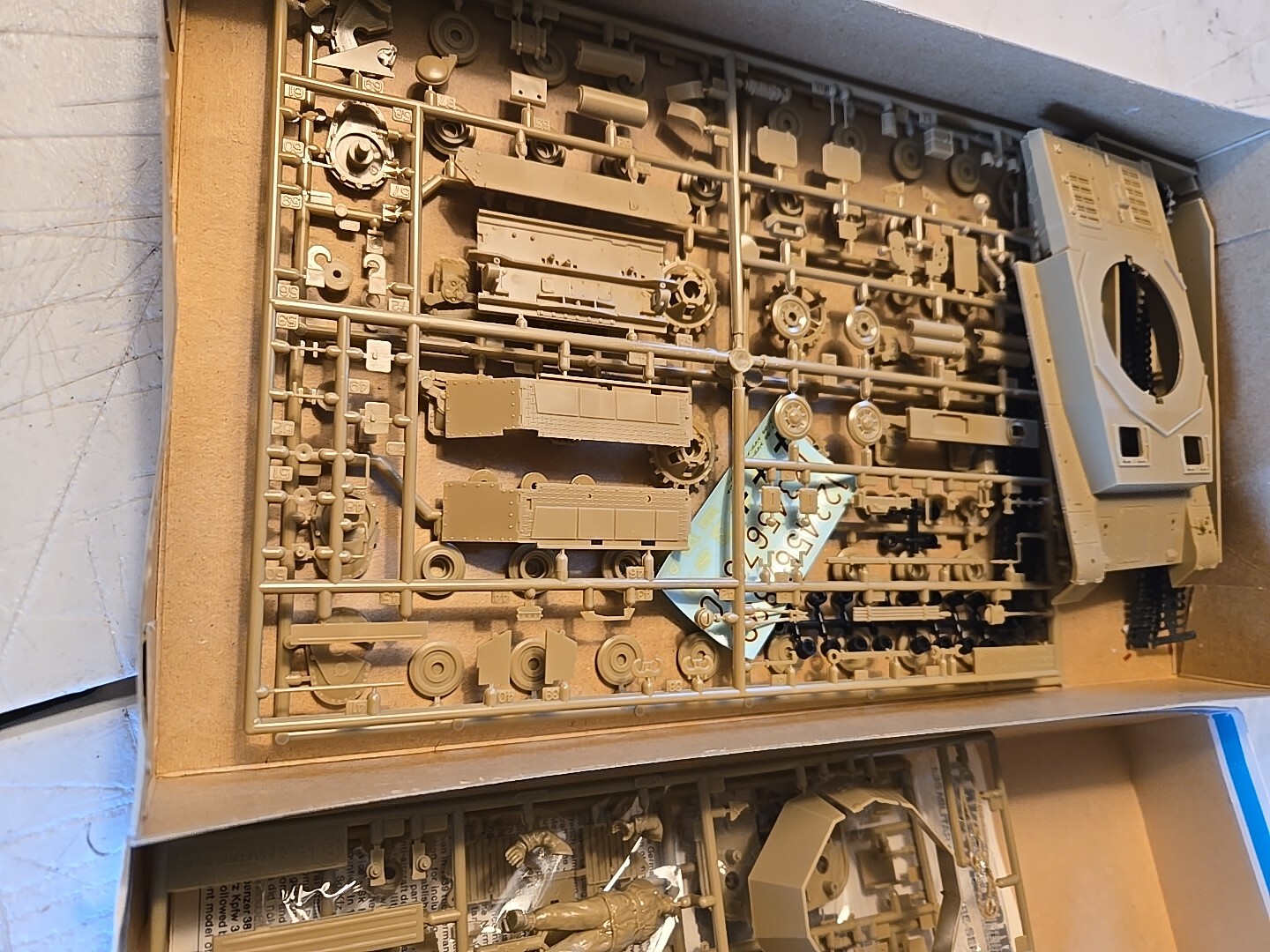 Tamiya Model Kit 35085 Flakpanzer IV Wirbelwind Tank for sale online | eBay