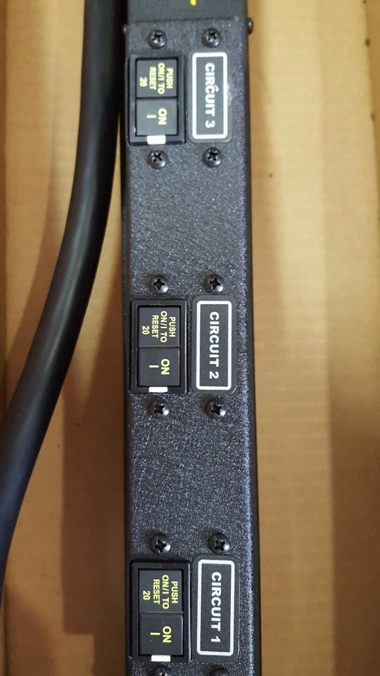 Geist XPB128-103L20TL15 PDU 208V 30A 3-Ph Delta NEMA L15-30P Power ...