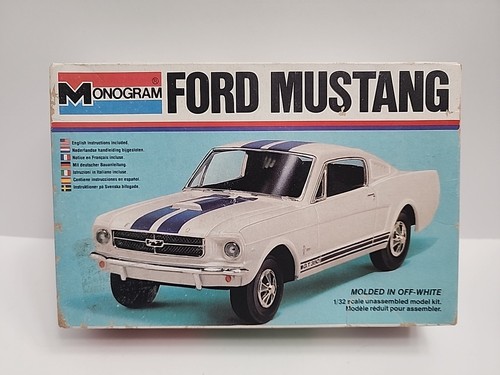 Monogram - Ford Mustang 1:32 Model Kit #2000 1979 **FACTORY SEALED BAG ...