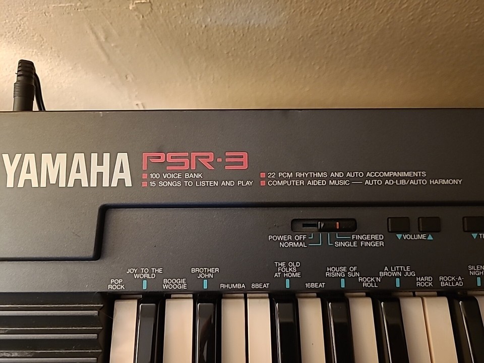 Yamaha PSR-3 (49-Key) 100-Voice Portable Keyboard W/ Case & Adapter ...