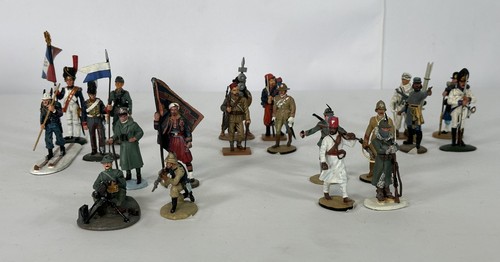 Del Prado Infantry Walking Soldiers Collection Characters of Your ...