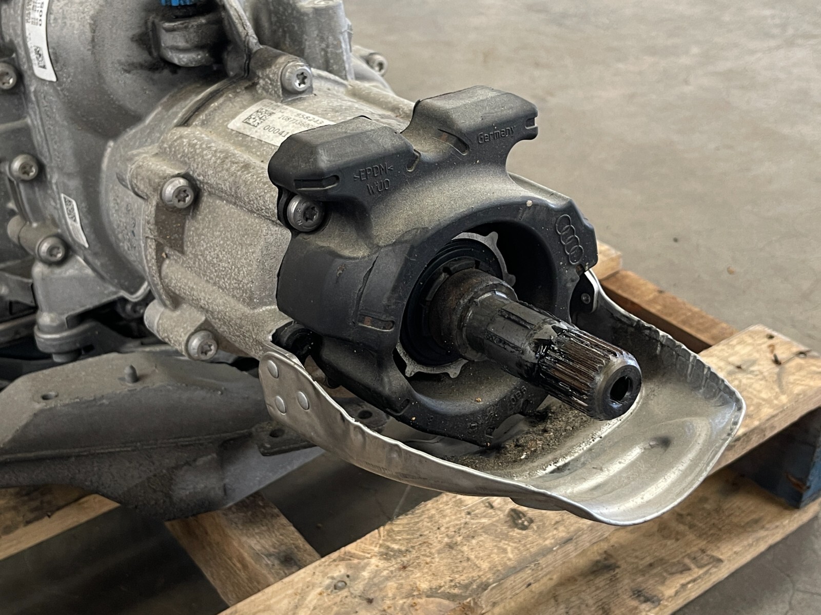 ⭐2014-2017 AUDI Q5 3.0L AWD AUTOMATIC TRANSMISSION CARRIER CASE 167K ...