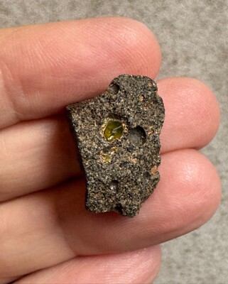 Meteorite achondrite Volcanic angrite Oued Namous 001 3.7g | eBay