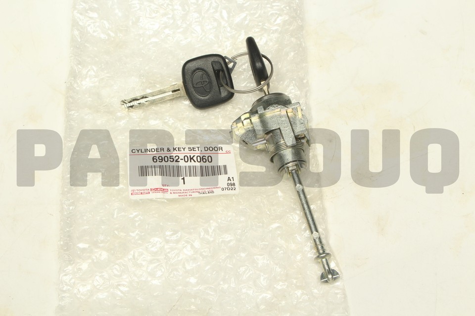 690520K060 Genuine Toyota CYLINDER & KEY SET 69052-0K060 | eBay