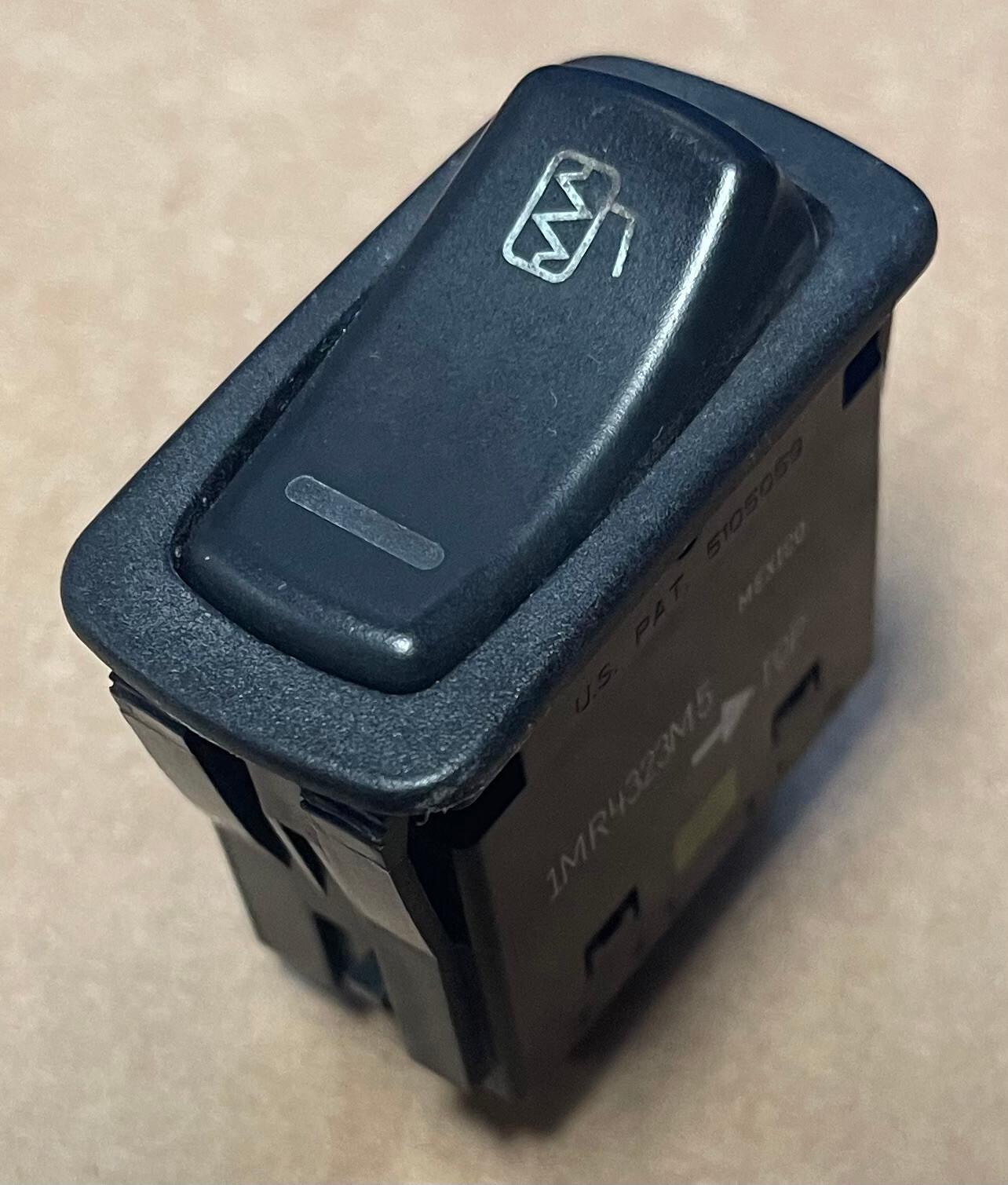 MACK Heated Mirror Rocker Switch 1MR4323M5 | eBay