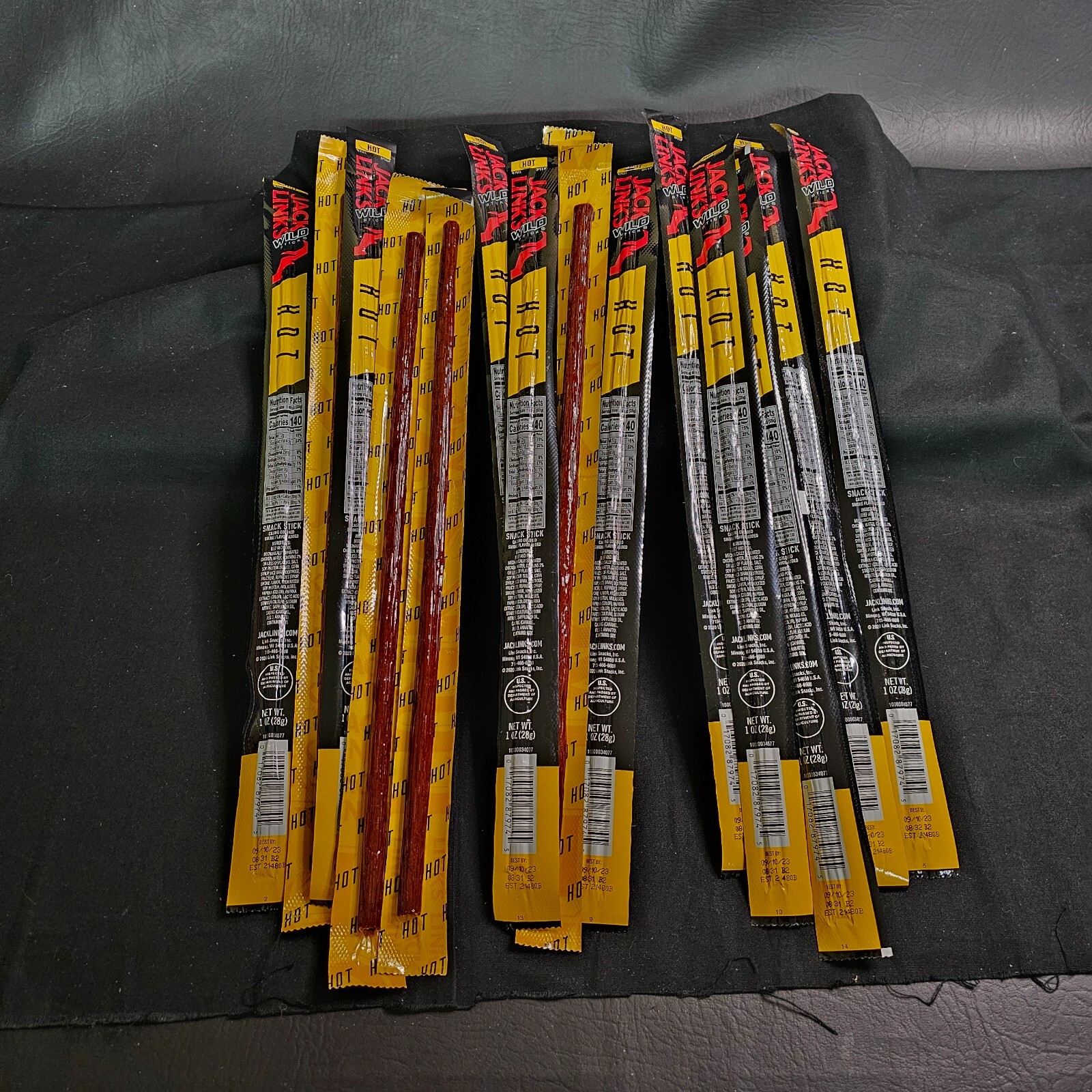 (15) Jack Link's Wild Beef Sticks Hot Spicy Protein Snack Meat Stick ...