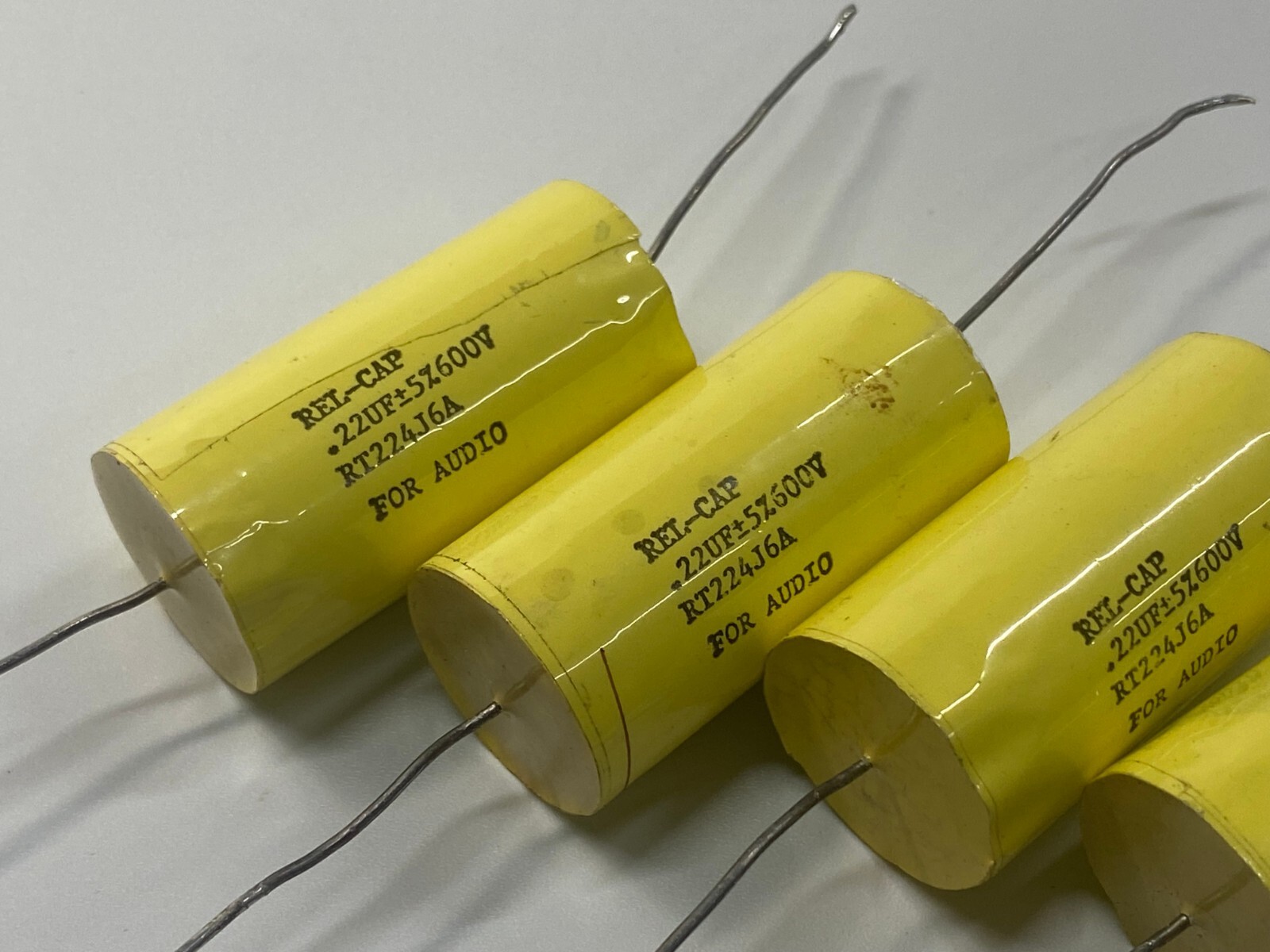 1pcs REL-CAP RT 0.22uF (220nF) 600V 5% Axial Capacitor - RT224J6A "Used ...