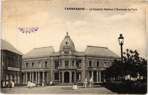CPA AK Tananarive Comptoir National d'Escompte de Paris MADAGASCAR ...