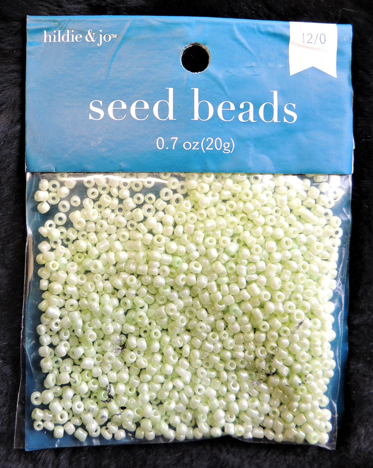 0.7oz (20g) Seed Beads Light (Pastel) Green Size 12/0 Hilde & Jo Jo-Ann ...
