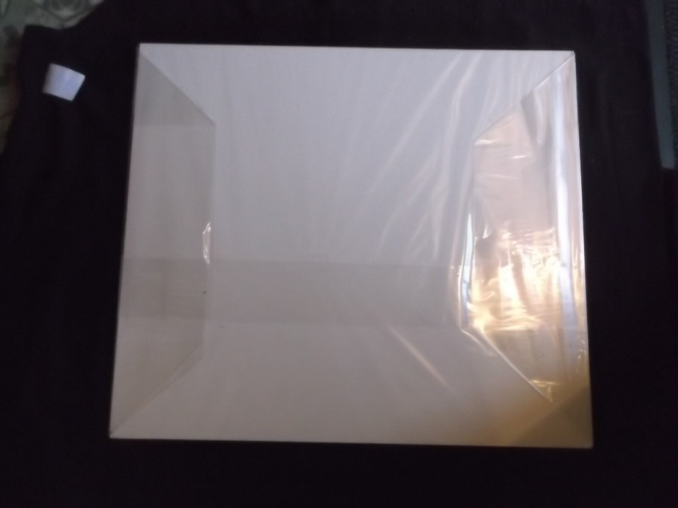 NA187 LARGE WATERCOLOUR OF A NORTH AFRICIAN MARKET SCENE SIGNED PEGGY ...