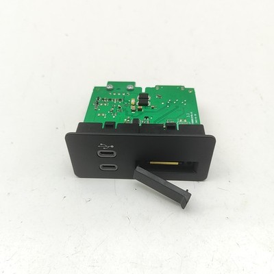 MAZDA CX-5 MK2 KF Port USB KBB4-66-9U0C 2.0 Essence 121kW 2025 32793472 ...