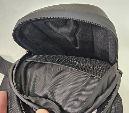 Carbon Fiber Hard Shell Outdoor Casual Waist Bag Motorbike Strapon Hip ...